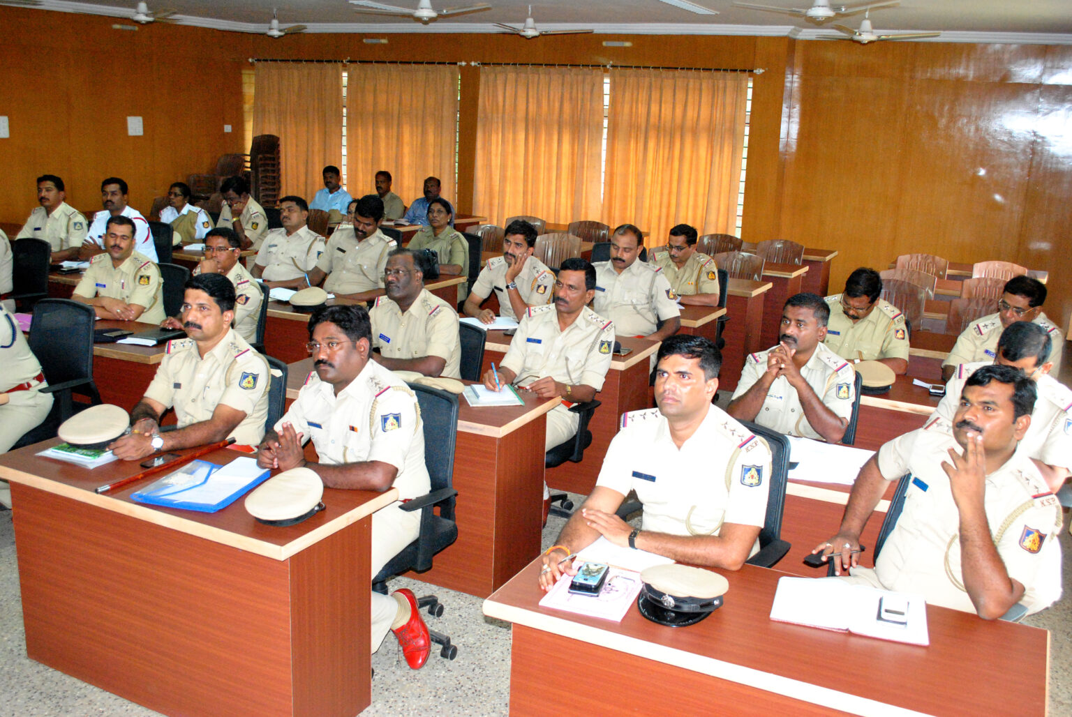 Mobile-CCTNS Application for Karnataka Police - Capulus Technologies ...